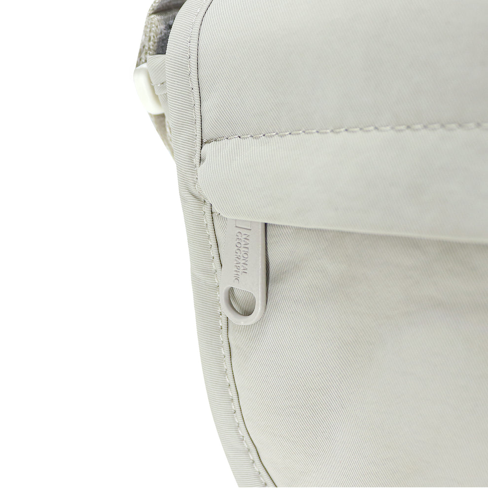 Kids Padded Cross Bag- Beige – National Geographic Apparel